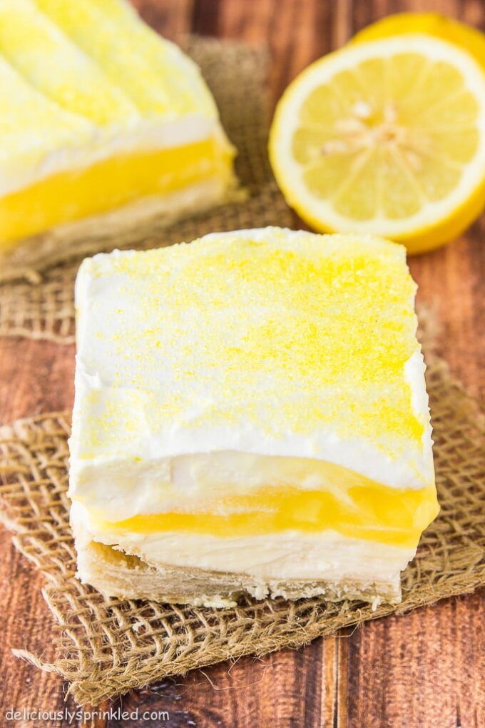 Lemon Pie Bars – Deliciously Sprinkled