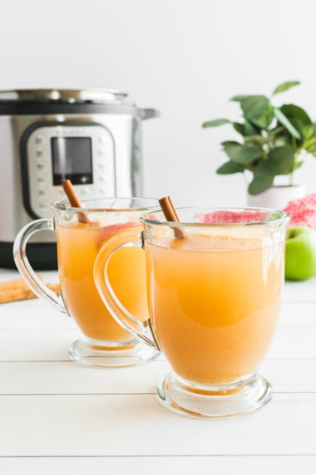 Instant Pot Apple Cider – Deliciously Sprinkled