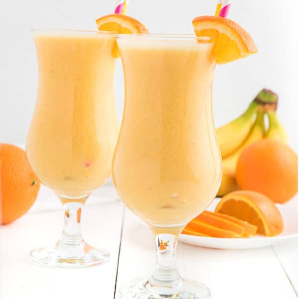Orange Smoothie – Deliciously Sprinkled