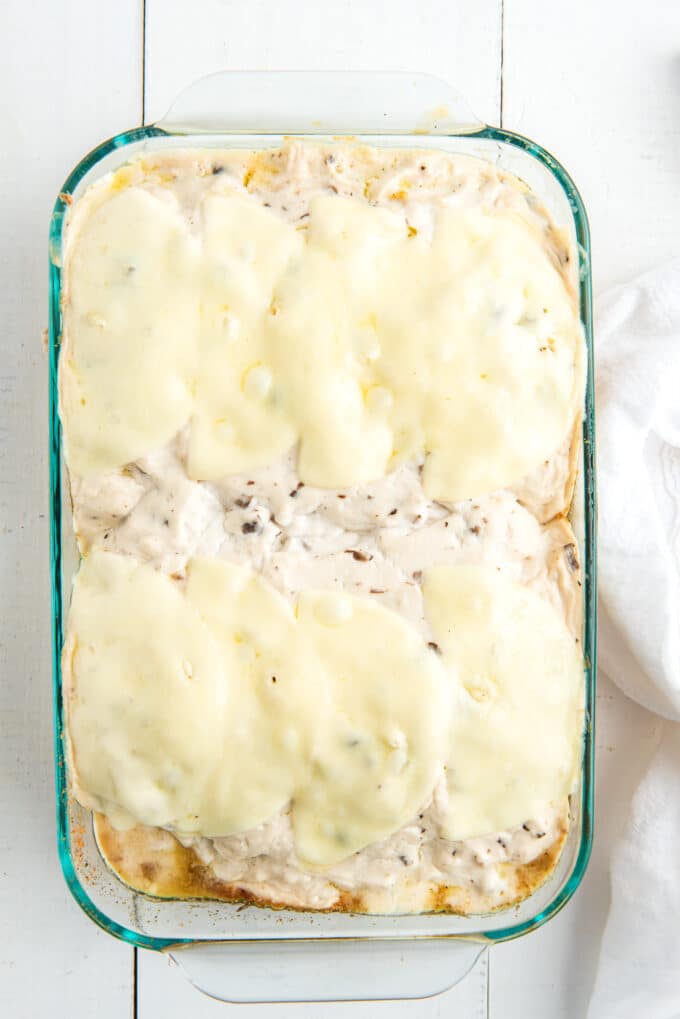 Baked Chicken Cordon Bleu – Deliciously Sprinkled
