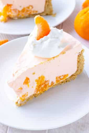 Creamy Orange Pie (No Bake) – Deliciously Sprinkled