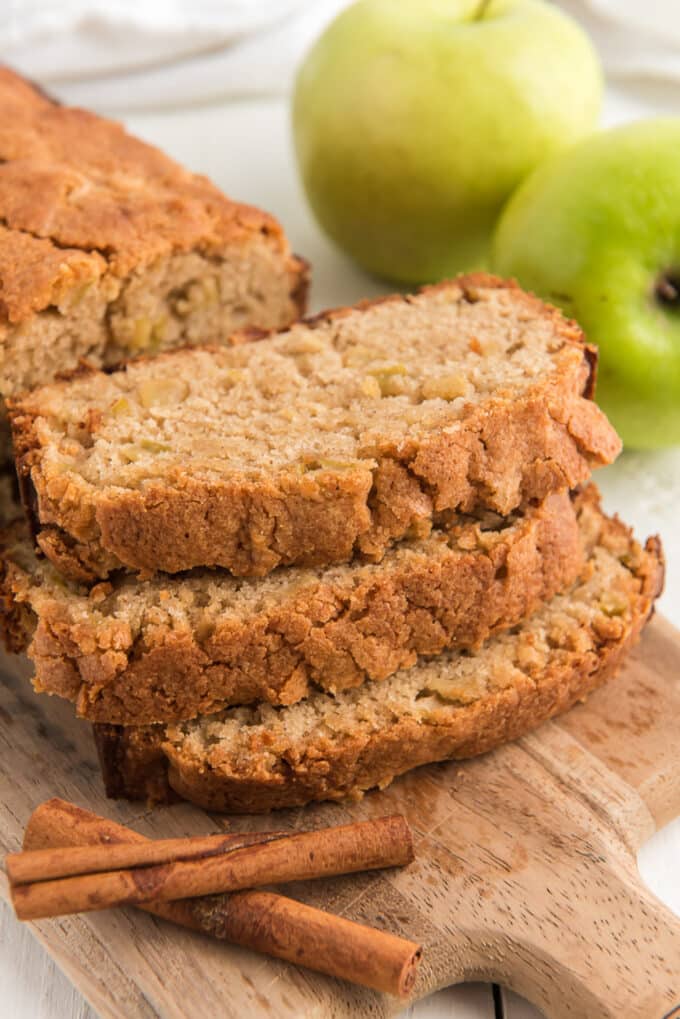 Apple Bread Recipe – Deliciously Sprinkled