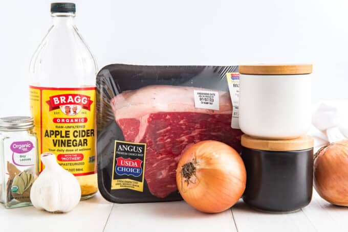 Bottom Round Roast (Tender & Flavorful) – Deliciously Sprinkled