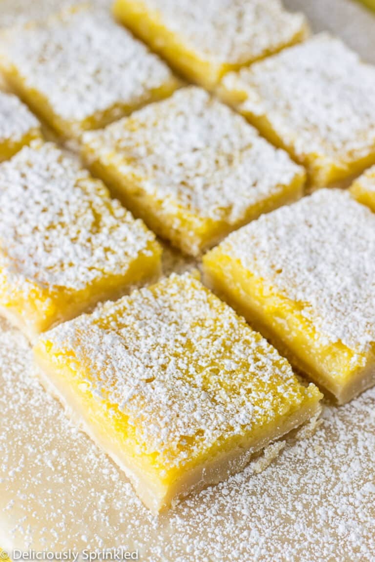 Easy Lemon Bars – Deliciously Sprinkled